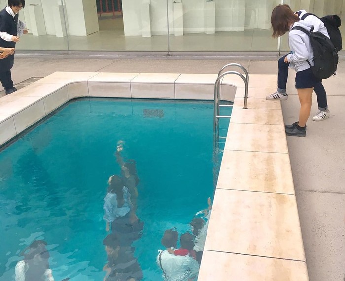 This Pool Looks Like Any Normal Swimming Pool, But People Inside the ...