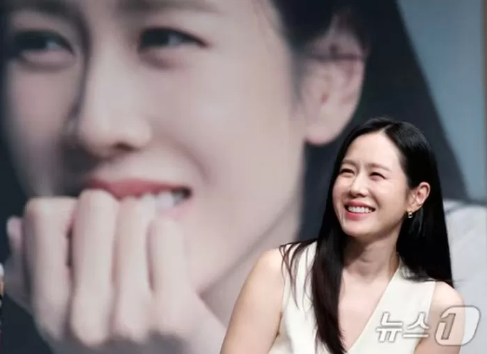 손예진 “20대 ‘클래식’ 때가 리즈, 정말 풋풋하고 예뻐”